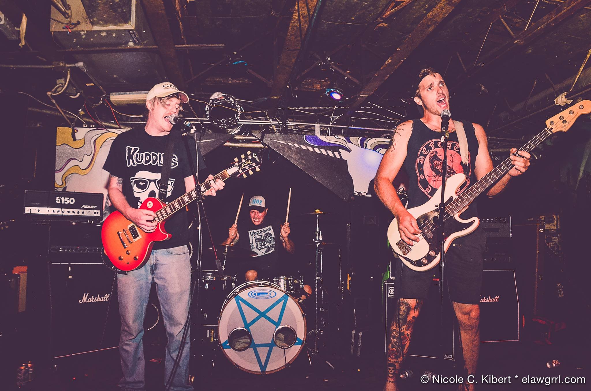 Spray Tan, Gorgeous Beast, Manarovs, And Desk Rabbitz | Creative Loafing