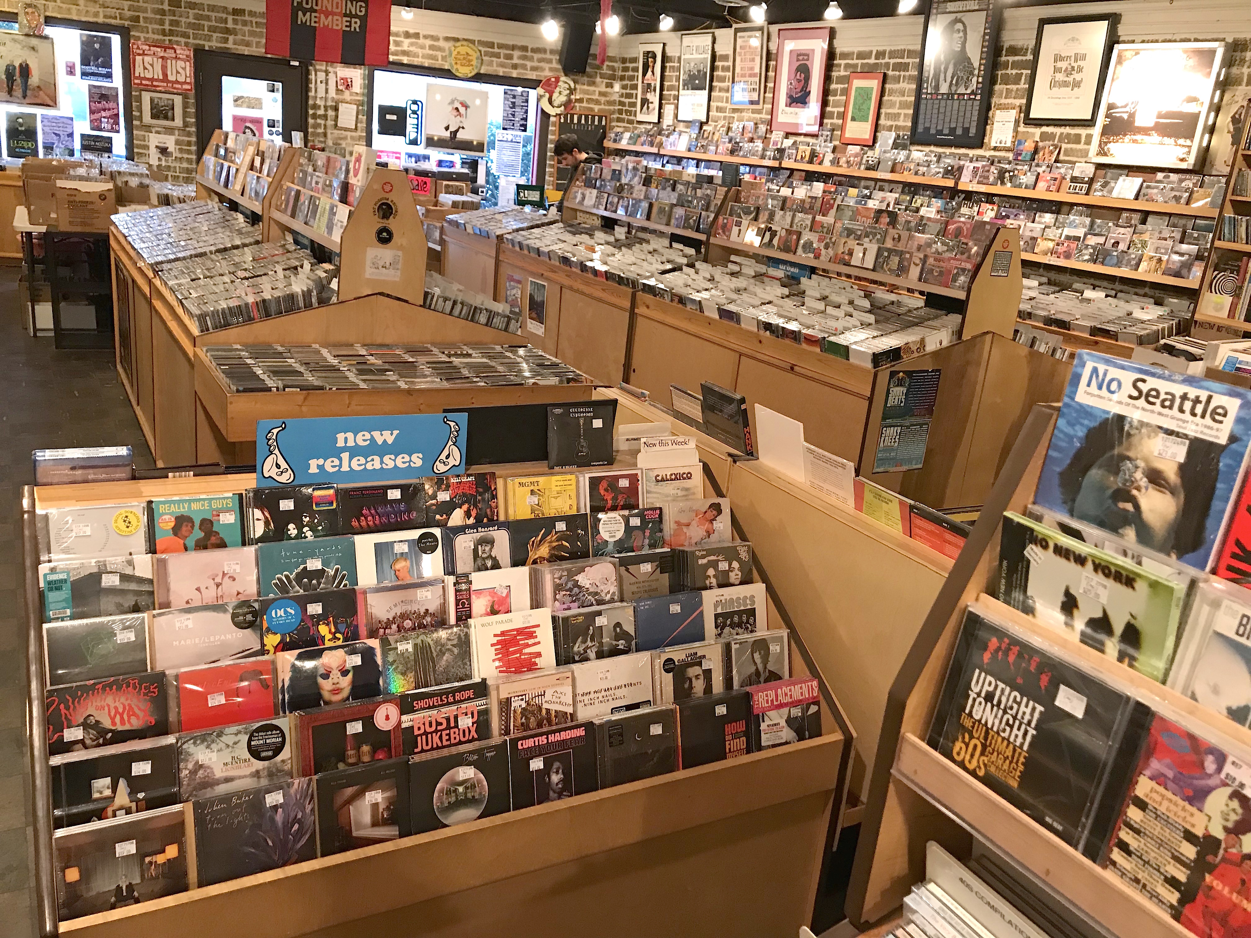 HIGH FREQUENCIES: Let us now praise compact discs | Creative Loafing