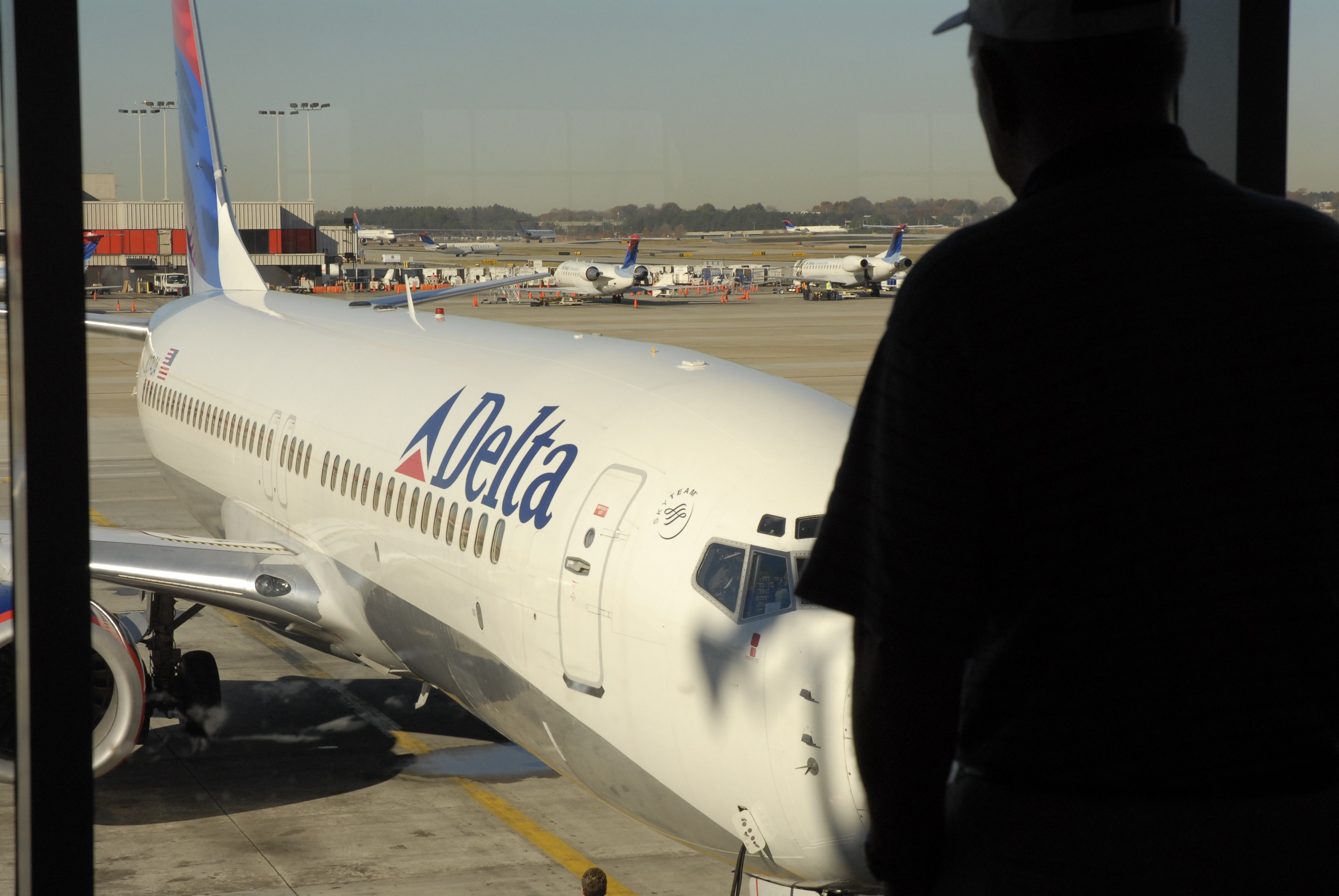 NEWS BRIEF: Delta launches digital ID for frequent flyers | Creative ...